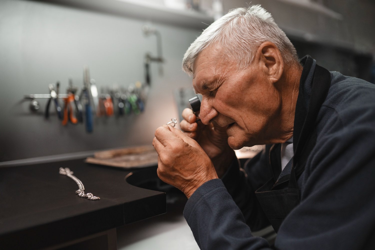 Signs Your Jewelry Needs Professional Repair - Entrusters